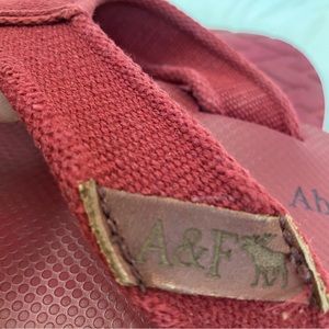 Abercrombie & Fitch | Shoes | Abercrombie Fitch Mens Size 1 Thong Flip ...